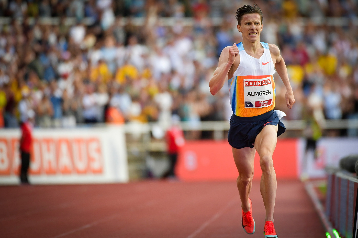 Almgrens styrkebesked – och snabb tid på Stockholm halvmaraton - Runner ...